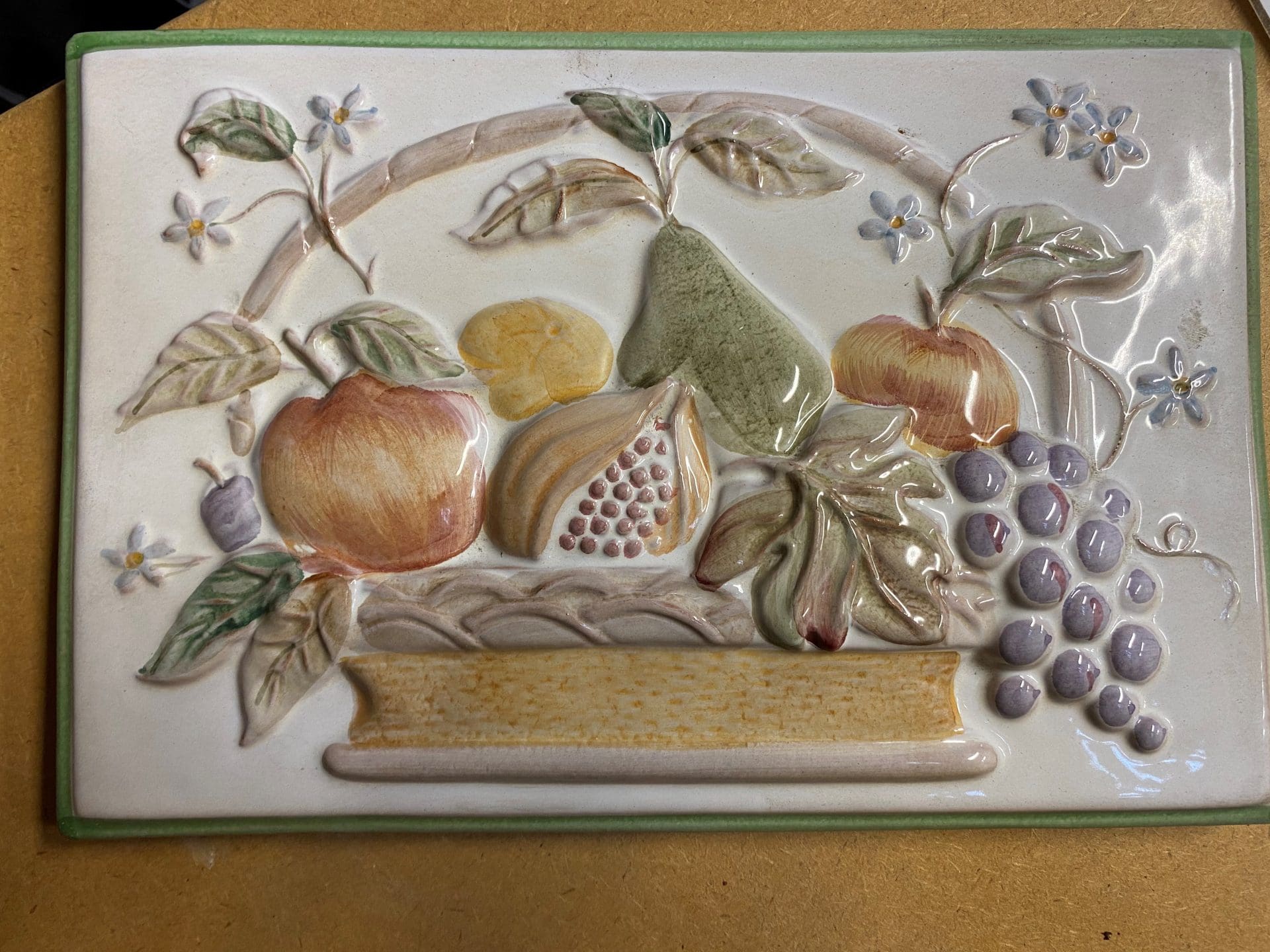 Prestige Green Fruit Plaque - Gateway Tile Ltd